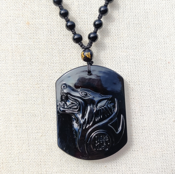 Healing with Stones | Accessories | Carved Black Obsidian Wolf Healing ...